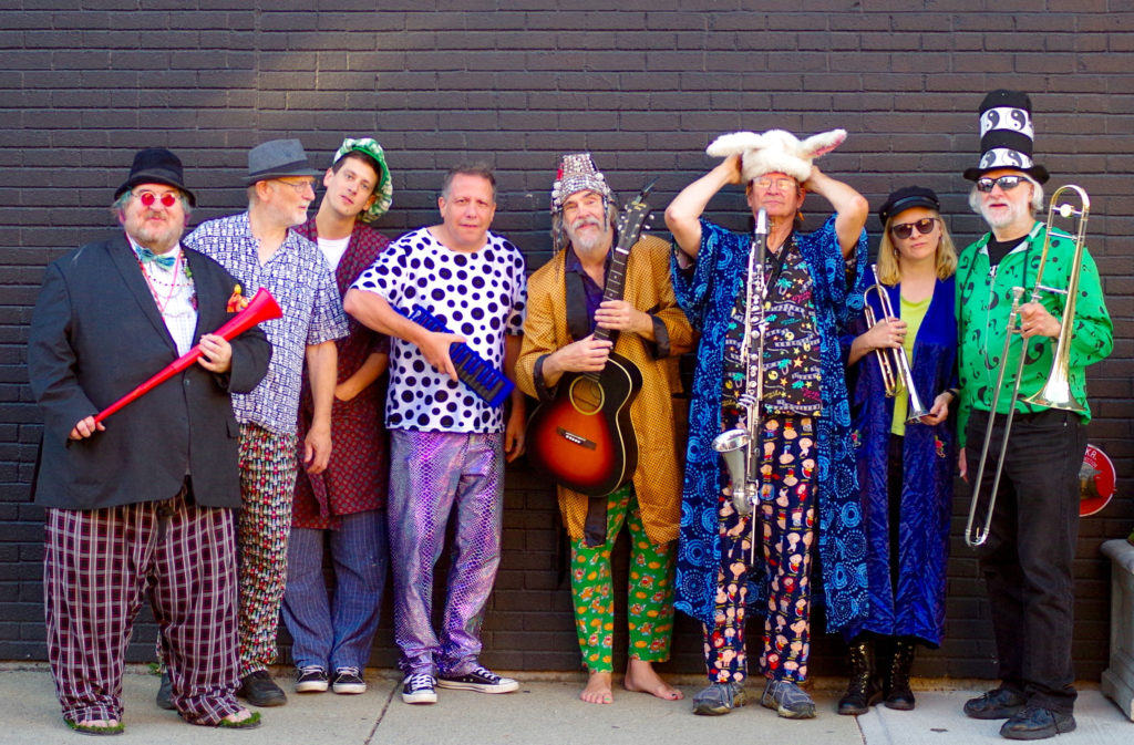 Chandler Travis Philharmonic – Chandler's World